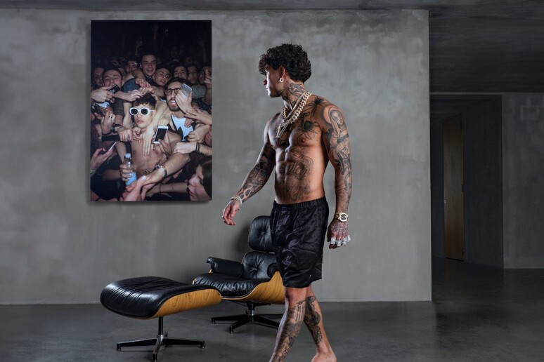 Hit parade: Tony Effe in vetta per la terza settimana – THE MUSICWAY ...